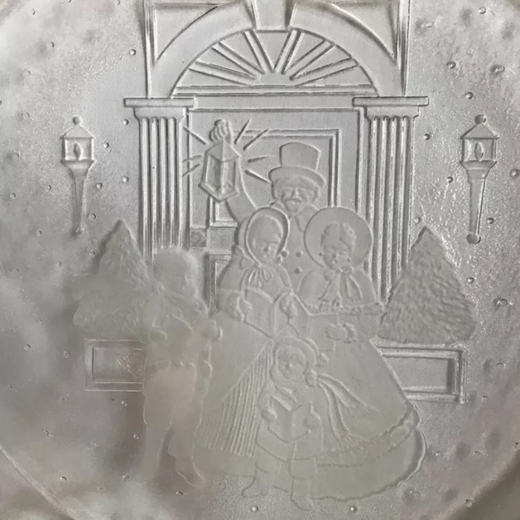 Smith Glass | Dining | Vintage Christmas Plate Smith Glass Carolers New ...
